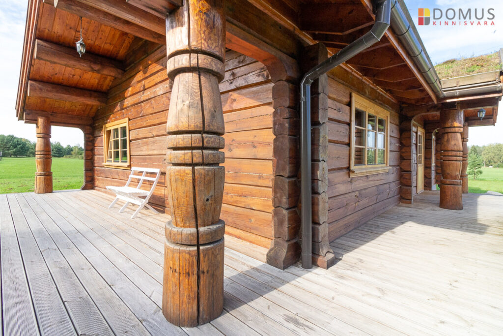 Käsitöö palkmaja Jakob 76 m² | Käsitöö palkmajad Eestist